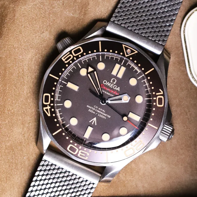 Auction: 2020 Omega Seamaster Diver 300M "No Time to Die" / Bracelet ...