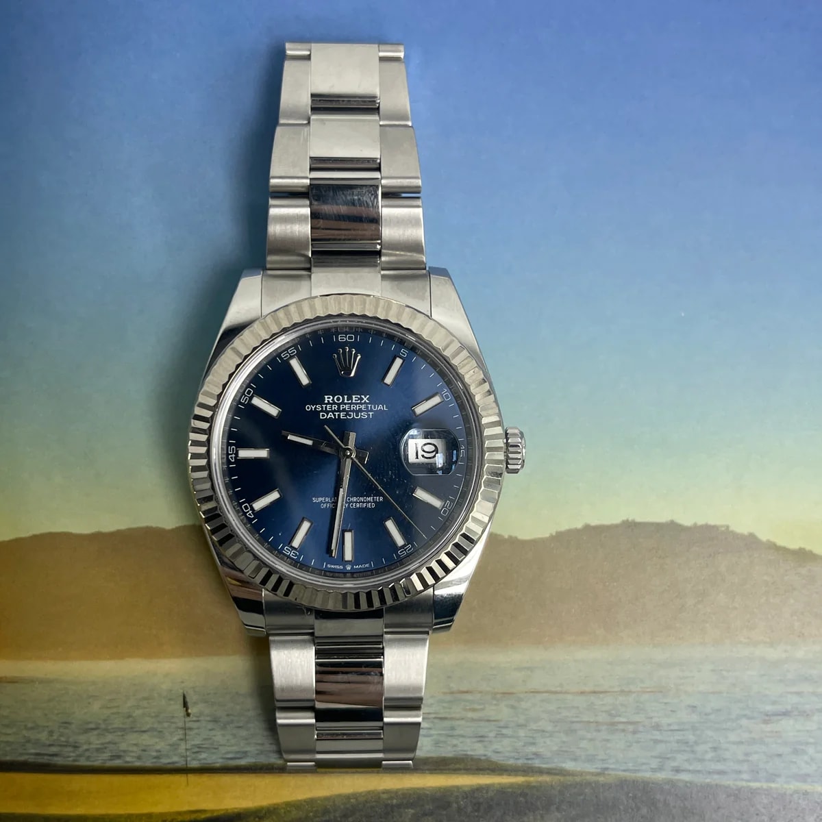 Rolex Datejust 41 Fluted / Blue / Oyster 126334-0001 | Bezel
