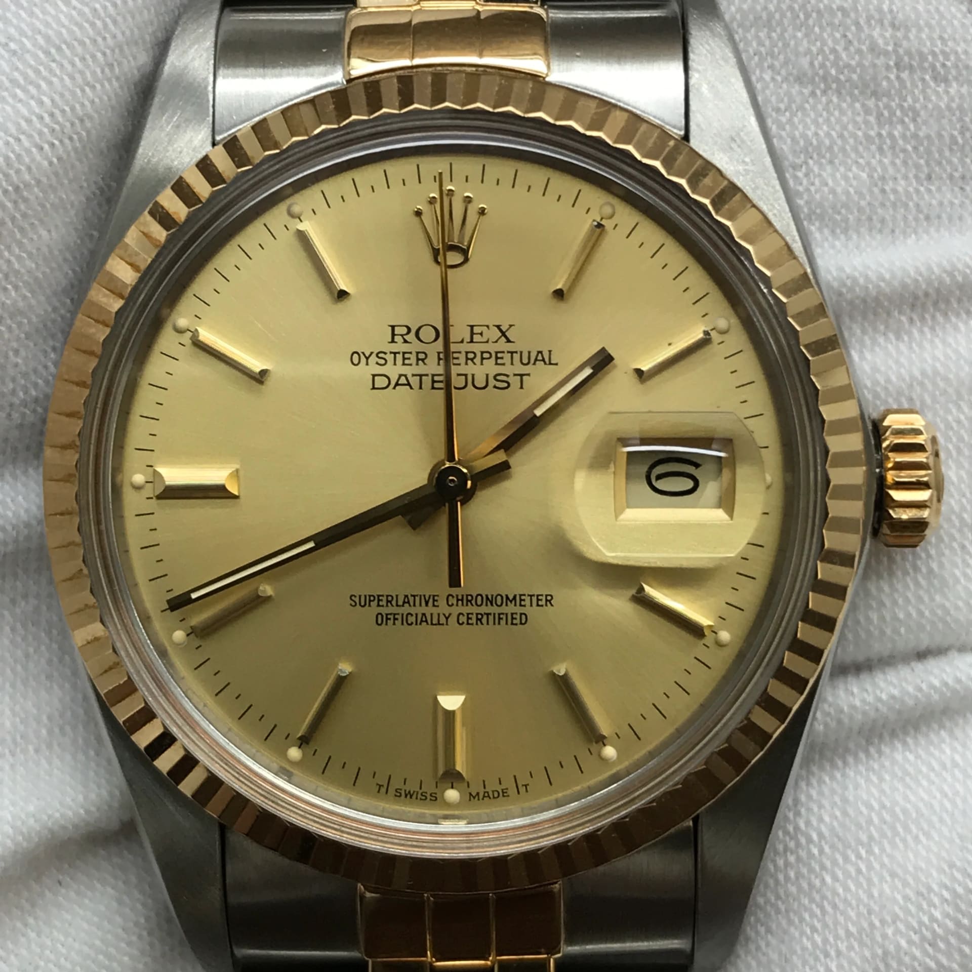 1985 Rolex Datejust Two-Tone / Fluted / Champagne / Jubilee 16013 | Bezel