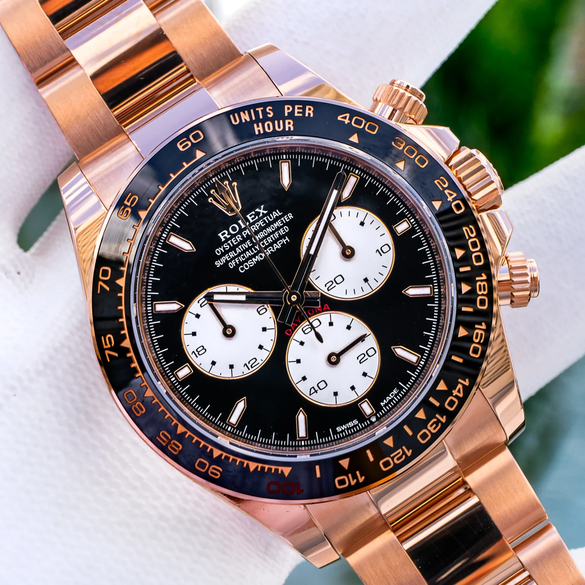 Rolex Daytona 40 Yellow Gold - Le Mans 100th Anniversary 126528LN-0001 ...