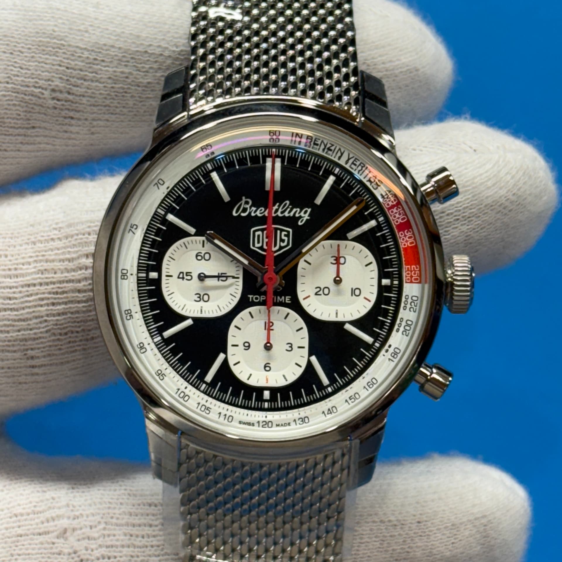 Auction: Breitling Top Time B01 Deus / Mesh AB01765A1B1A1 | Bezel