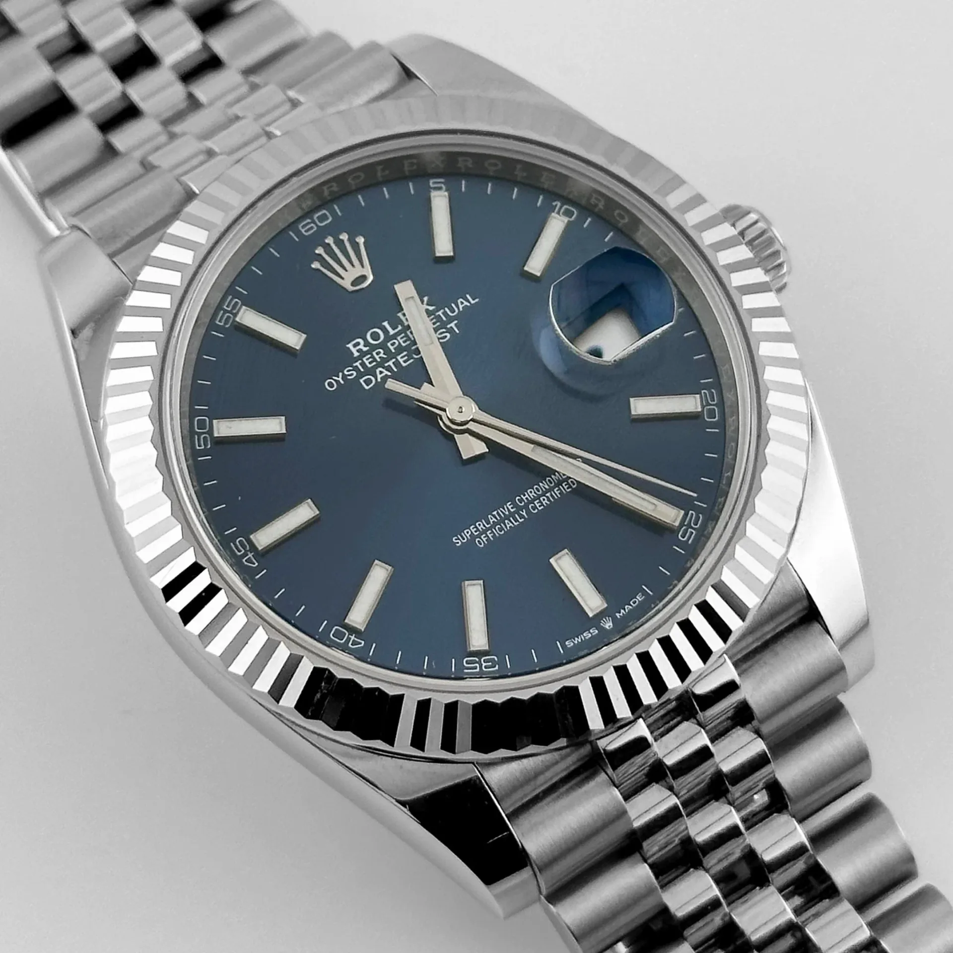 Rolex Datejust 41 Fluted / Blue / Jubilee 126334-0002 Watches | Bezel