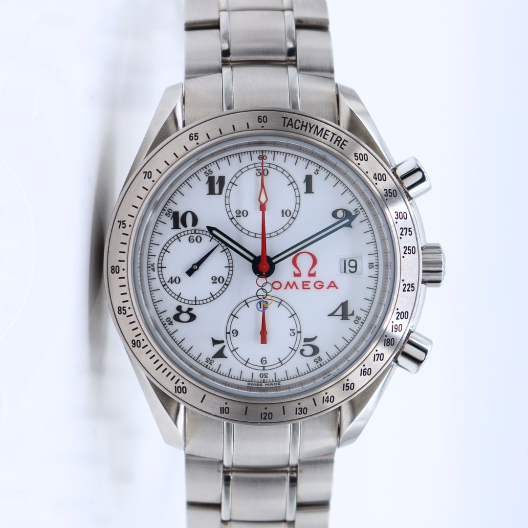 Auction: Omega Speedmaster Date 40 Stainless Steel / White / Bracelet ...