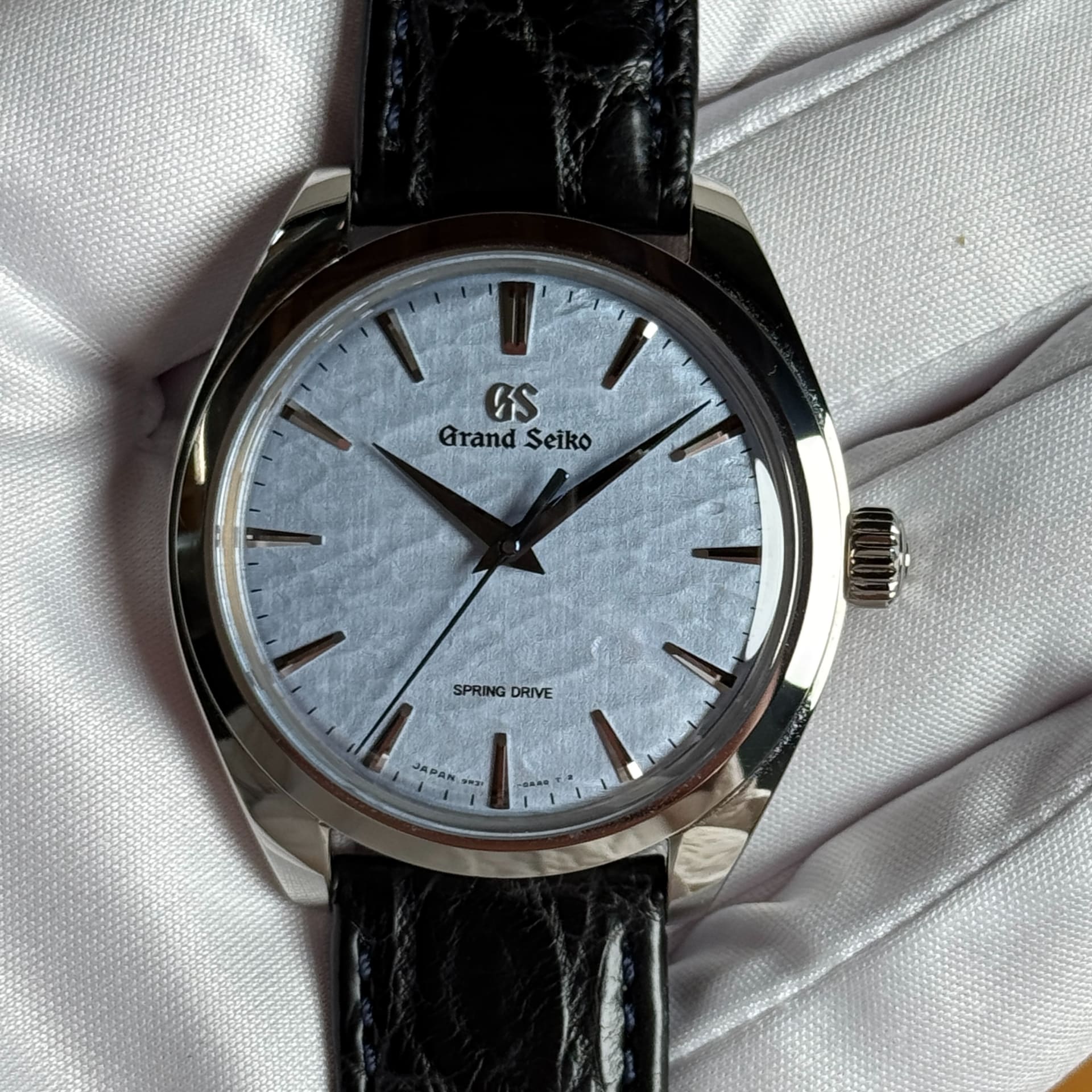 Auction: 2024 Grand Seiko Elegance Collection Spring Drive Omiwatari ...