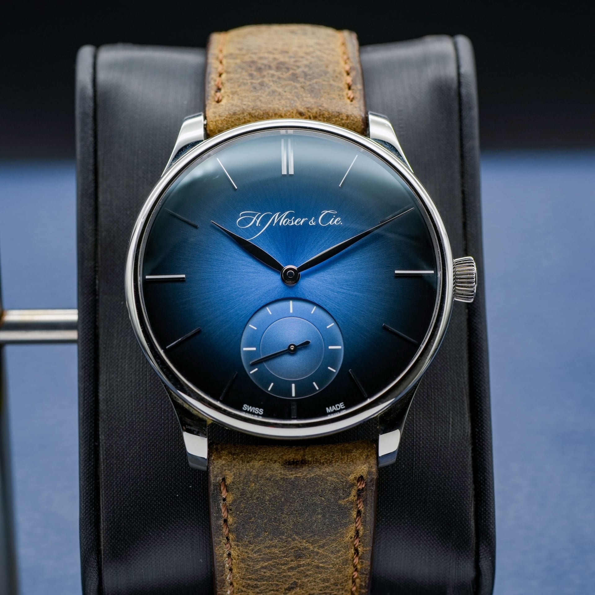 Auction: 2021 H. Moser & Cie Venturer Small Seconds XL 43 Steel / Blue ...