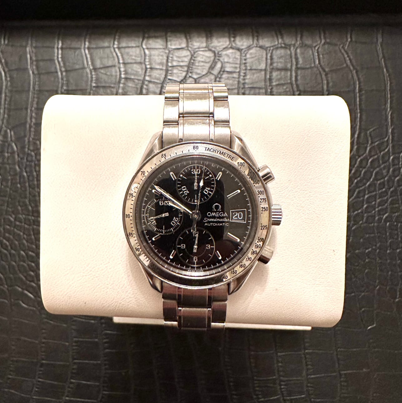 Auction: Omega Speedmaster Date 39 Steel / Black / Bracelet 3513.50.00 ...