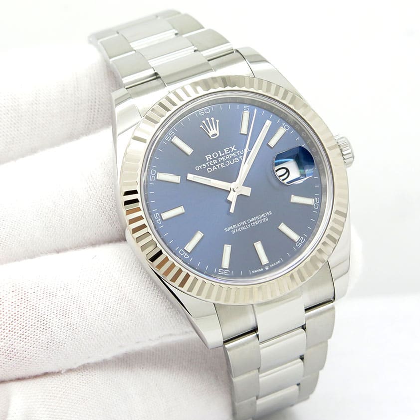 Rolex Datejust 41 Fluted / Blue / Oyster 126334-0001 | Bezel