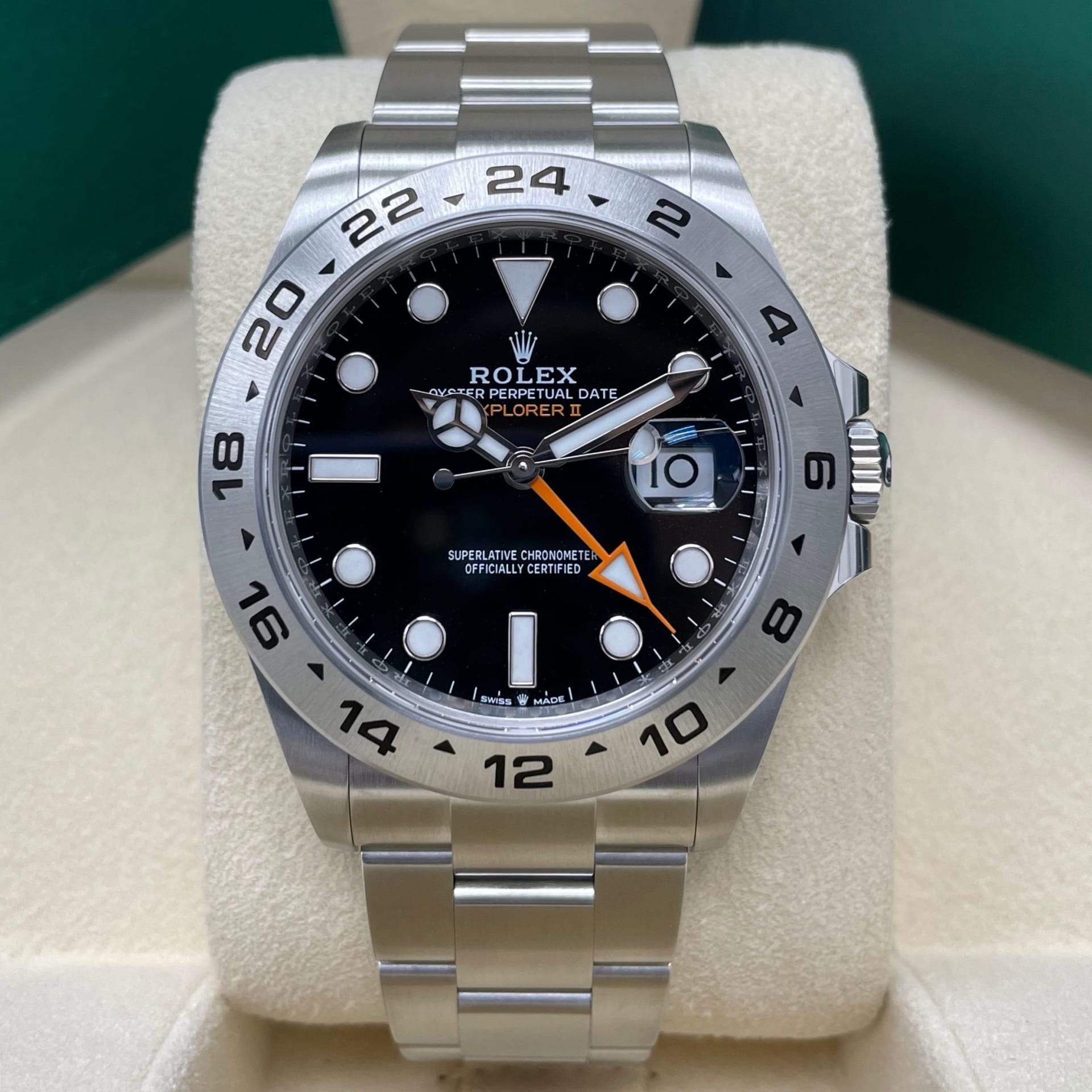 Rolex Explorer II Black 226570-0002 | Bezel