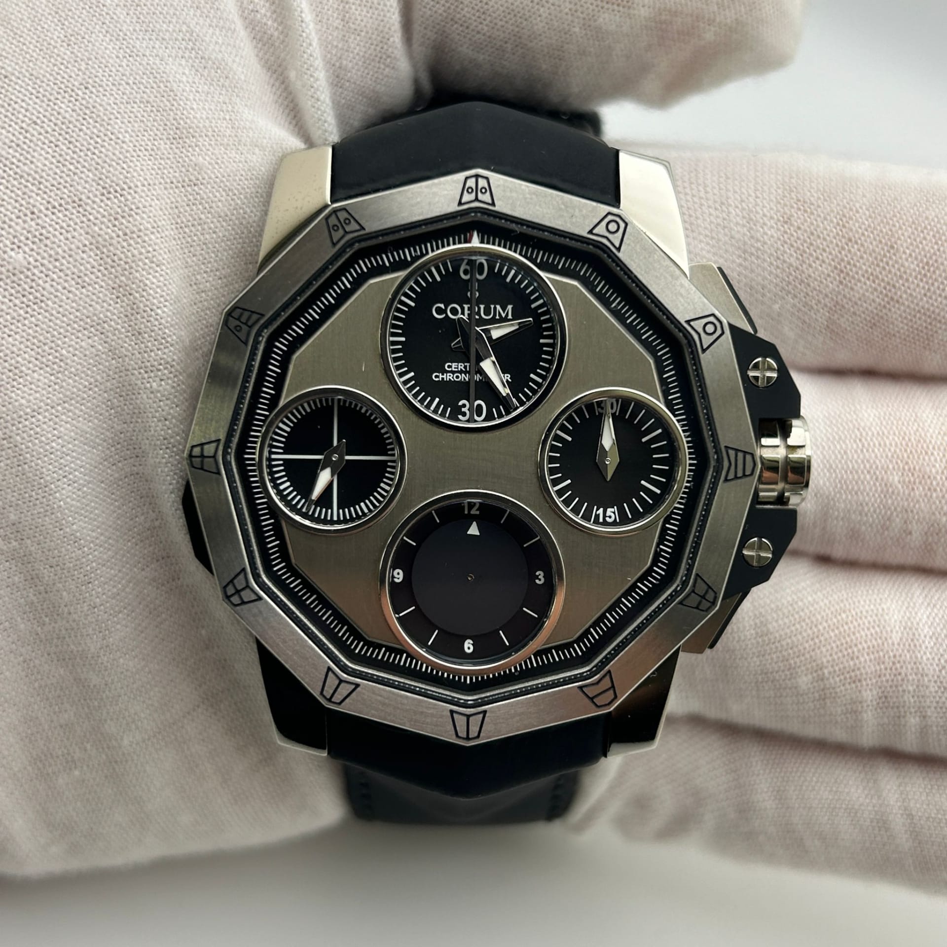 Auction: Corum Admiral's Cup Seafender Chronograph 48 Titanium / Gray ...