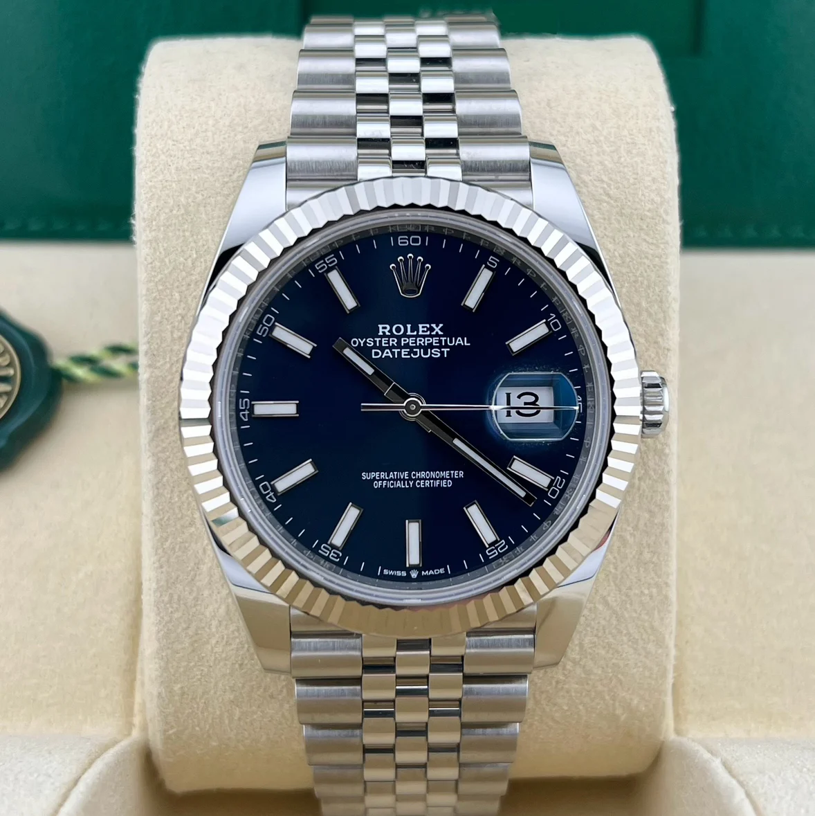 Rolex Datejust 41 Fluted / Blue / Jubilee 126334-0002 Watches | Bezel