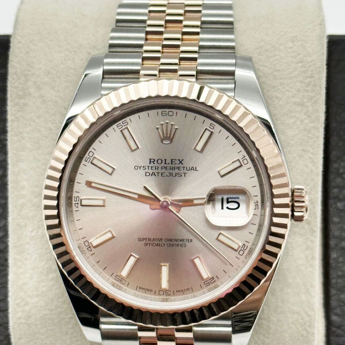 Rolex Datejust 41 Two-Tone / Fluted / Sundust / Jubilee 126331-0010 | Bezel