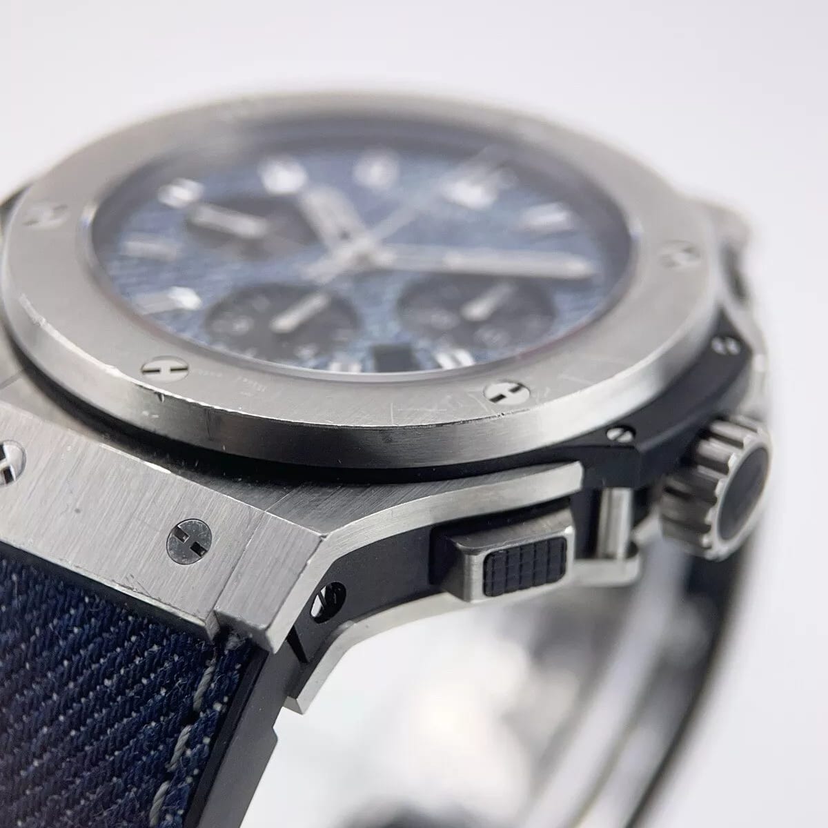 Hublot Big Bang 'Japan Jeans' 44 Steel / Blue / Strap 301.SX Hublot Big Bang 'Japan Jeans' 44 Steel / Blue / Strap 301.SX